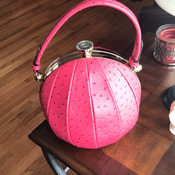 Light Pink Telfar Purse | semashow.com